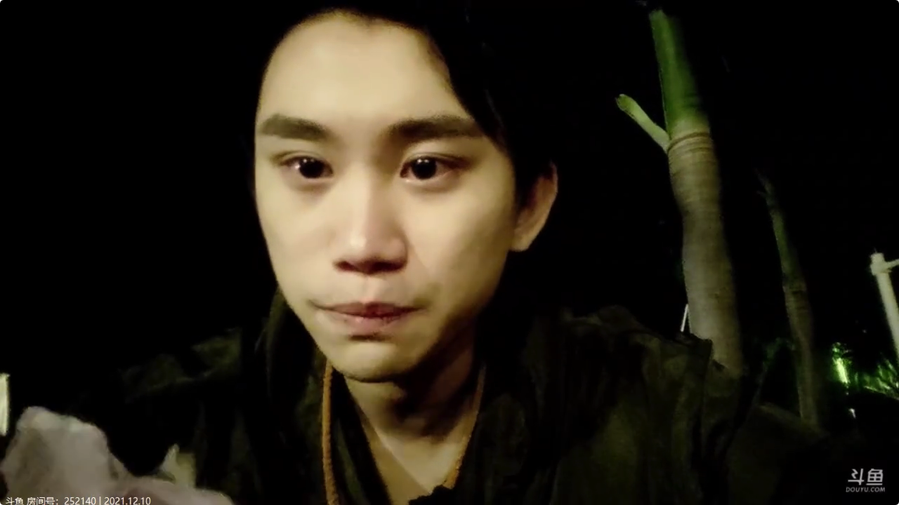 Doinb直播破防：S11我真是拼命在打了，离开FPX是感觉自己没用了