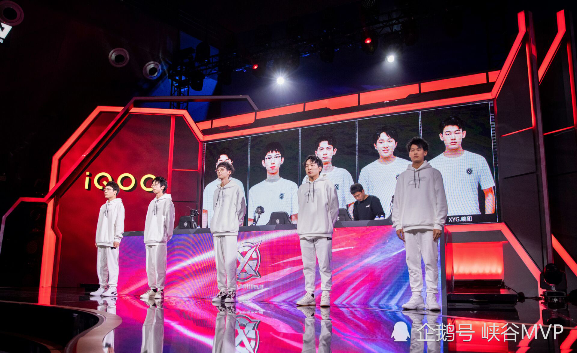 XYG晋级四强以后，QG前经理发文：这是在敲打同行！