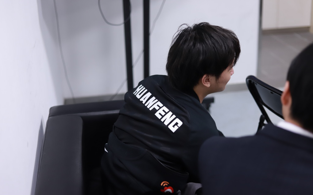 Theshy格温上演名场面，WBG碾压TT，宁王说出心声