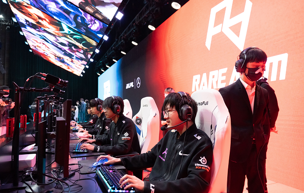 我们从未想过能够赢下RNG！Iboy用10个字点名RNG，粉丝扎心了