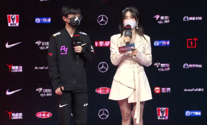 我们从未想过能够赢下RNG！Iboy用10个字点名RNG，粉丝扎心了