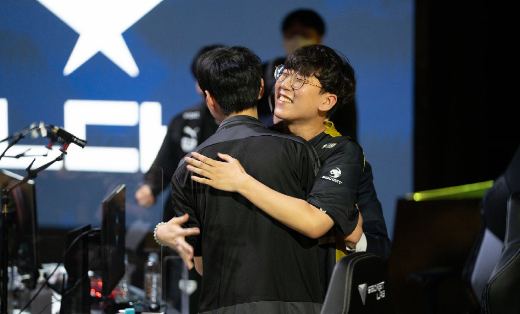 Peanut皇子掌控节奏，GEN力克DK，观众呼唤BeryL归队