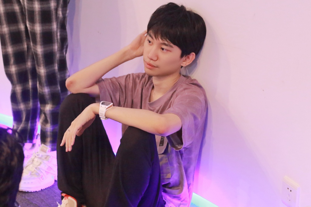 Doinb直播再爆料：Zoom加入了UP，宁王还没有找到队伍