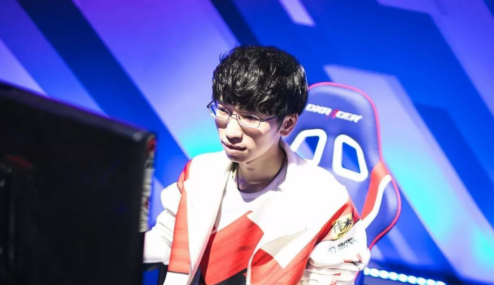 差点被剃光头！WE不敌RA惨遭五连败，957内心却已毫无波动