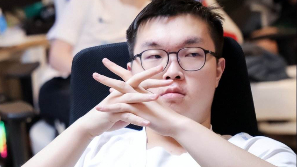 BLG零比二不敌RNG，BIN的饭桶船长让观众大饱口福，还是那个味！