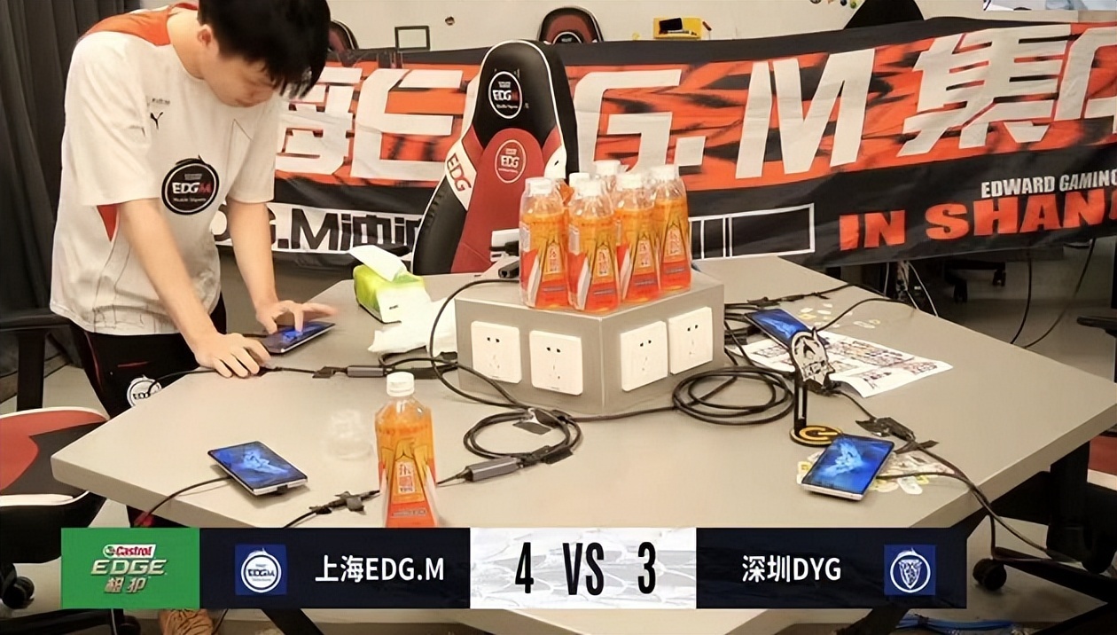 EDGM4-3DYG，历史首次进入A组，乔离已经不是巅峰对决的答案