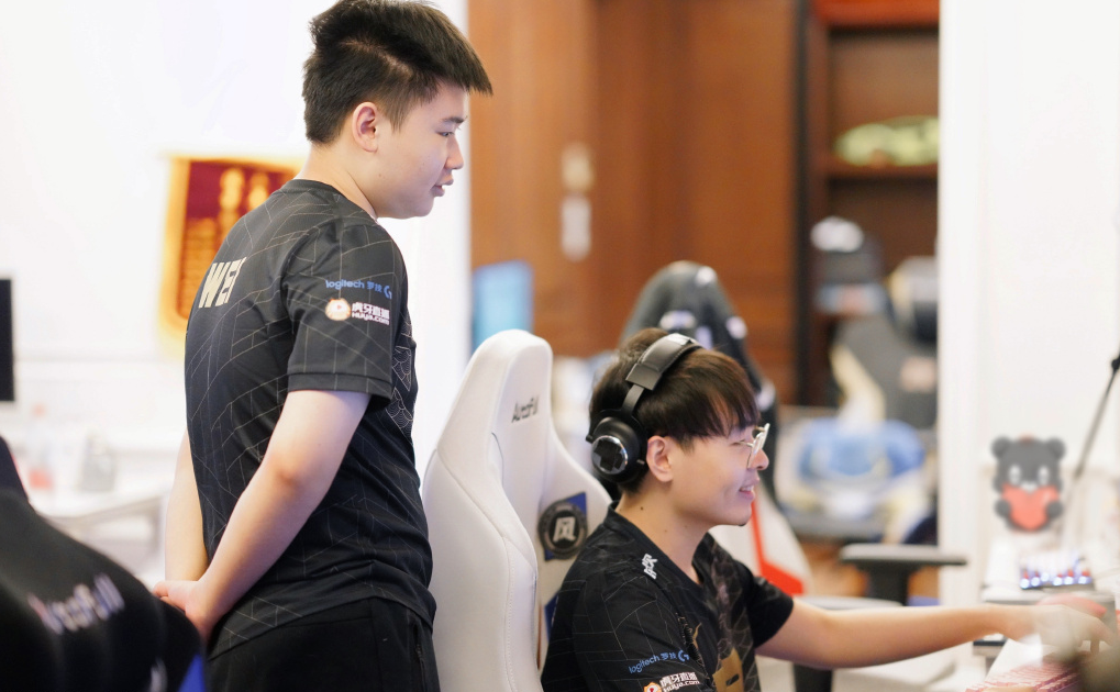 Ming泰坦一击制胜！RNG险胜JDG，米勒盛赞呼吸哥