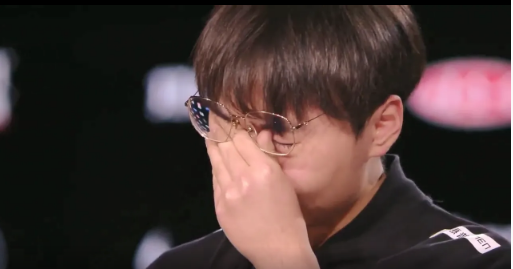 Ale公屏嘲讽喊卖票，RNG3-2胜LNG！呼吸哥靠自己进了世界赛