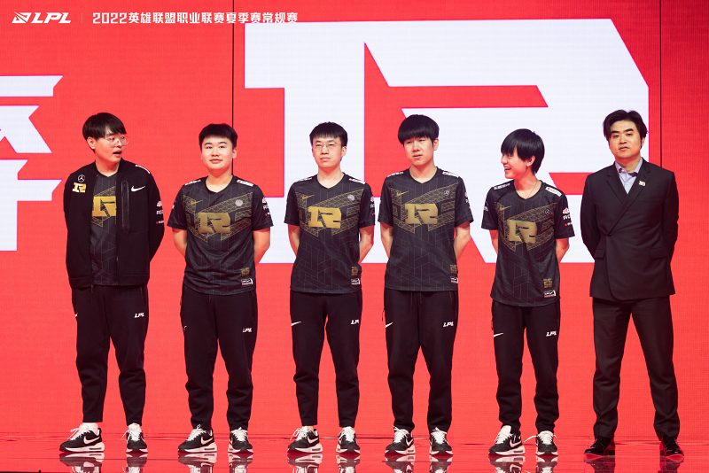 S12世界赛的一些有趣小知识：各种羁绊达成，RNG再陷虚空玄学之中