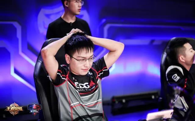 KPL：GK公布挑战者杯出征名单，一个名字让人泪目，无痕回来了！