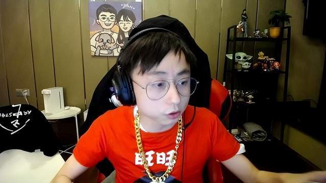 LPL最可惜的选手韦神被喷退役水晶哥被一场BO10打退役