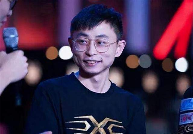 LPL最可惜的选手韦神被喷退役水晶哥被一场BO10打退役