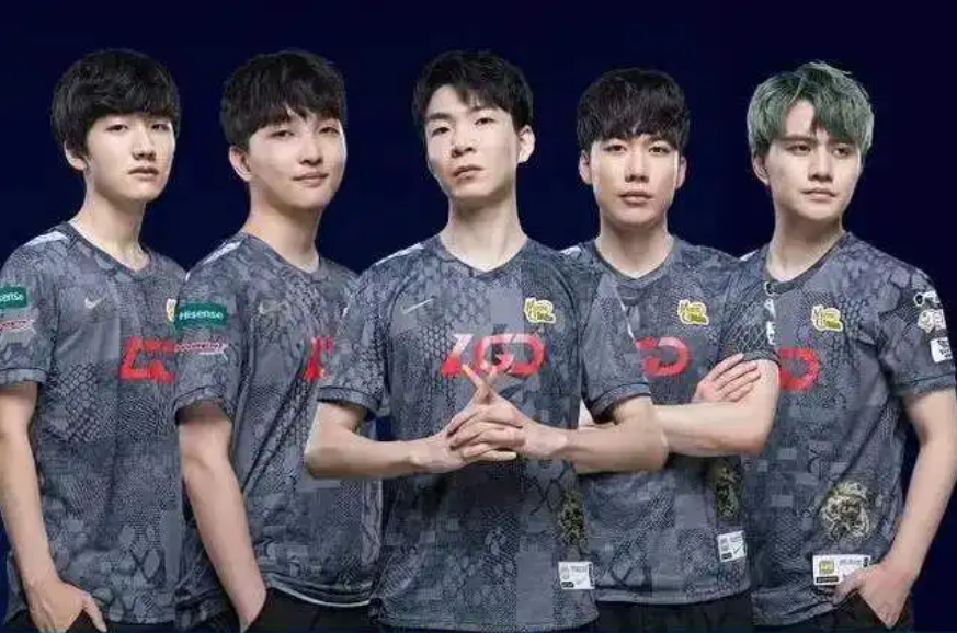 RNG成下一个LGD？S12入围赛成小MSI，Doinb为Ale洗白！