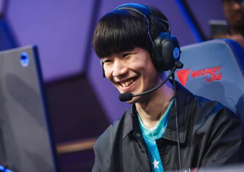 LOL：WBG战队欲弃用焕峰，接触Uzi组成顶流战队，Sofm首发不保