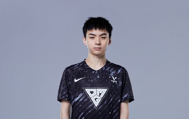 LOL：转会期消息汇总，大B被狙击了，LPL现役选手参加LBL训练赛