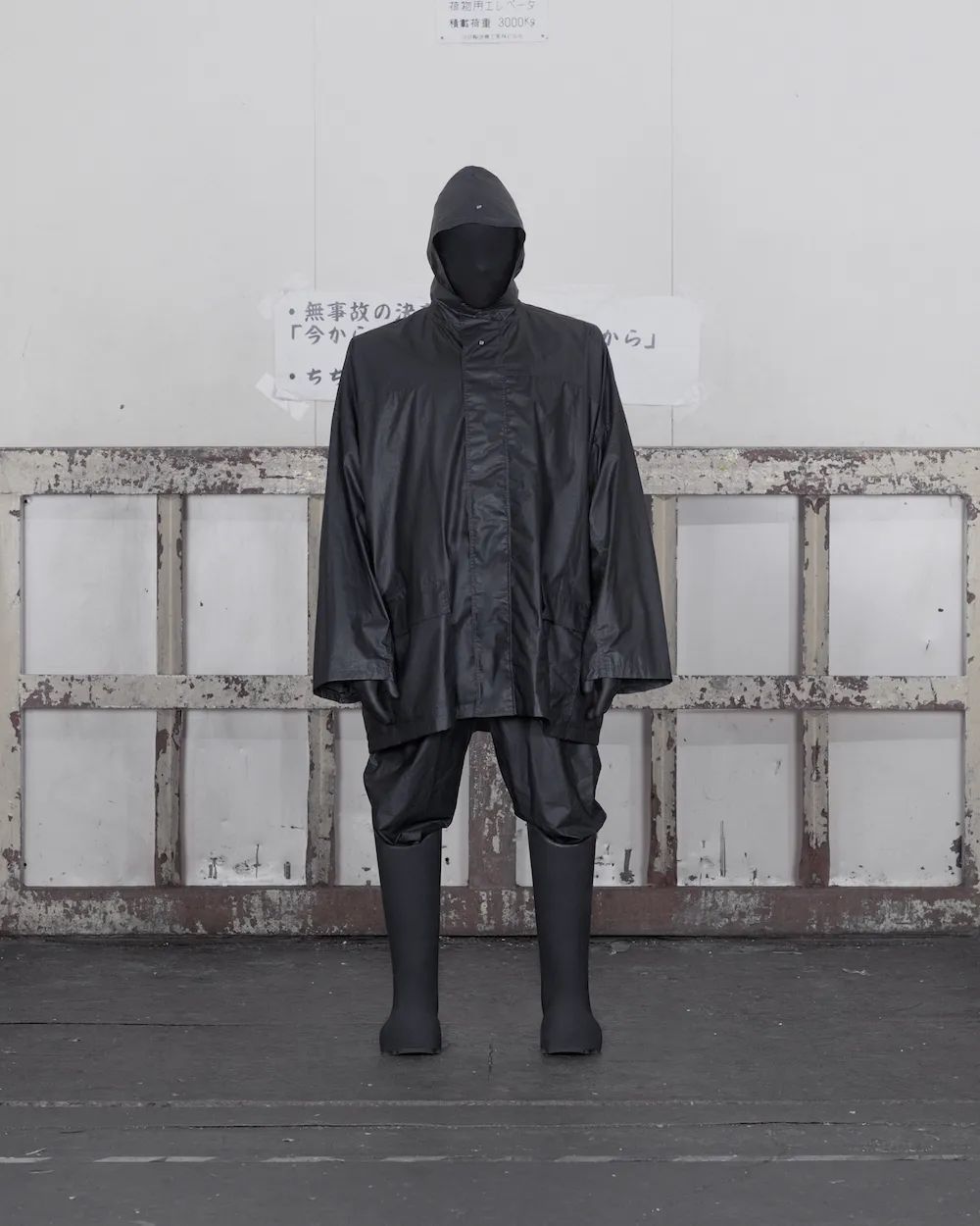 手慢无！Yeezy x GAP x 巴黎世家三方联名中国发售，抢购指南！