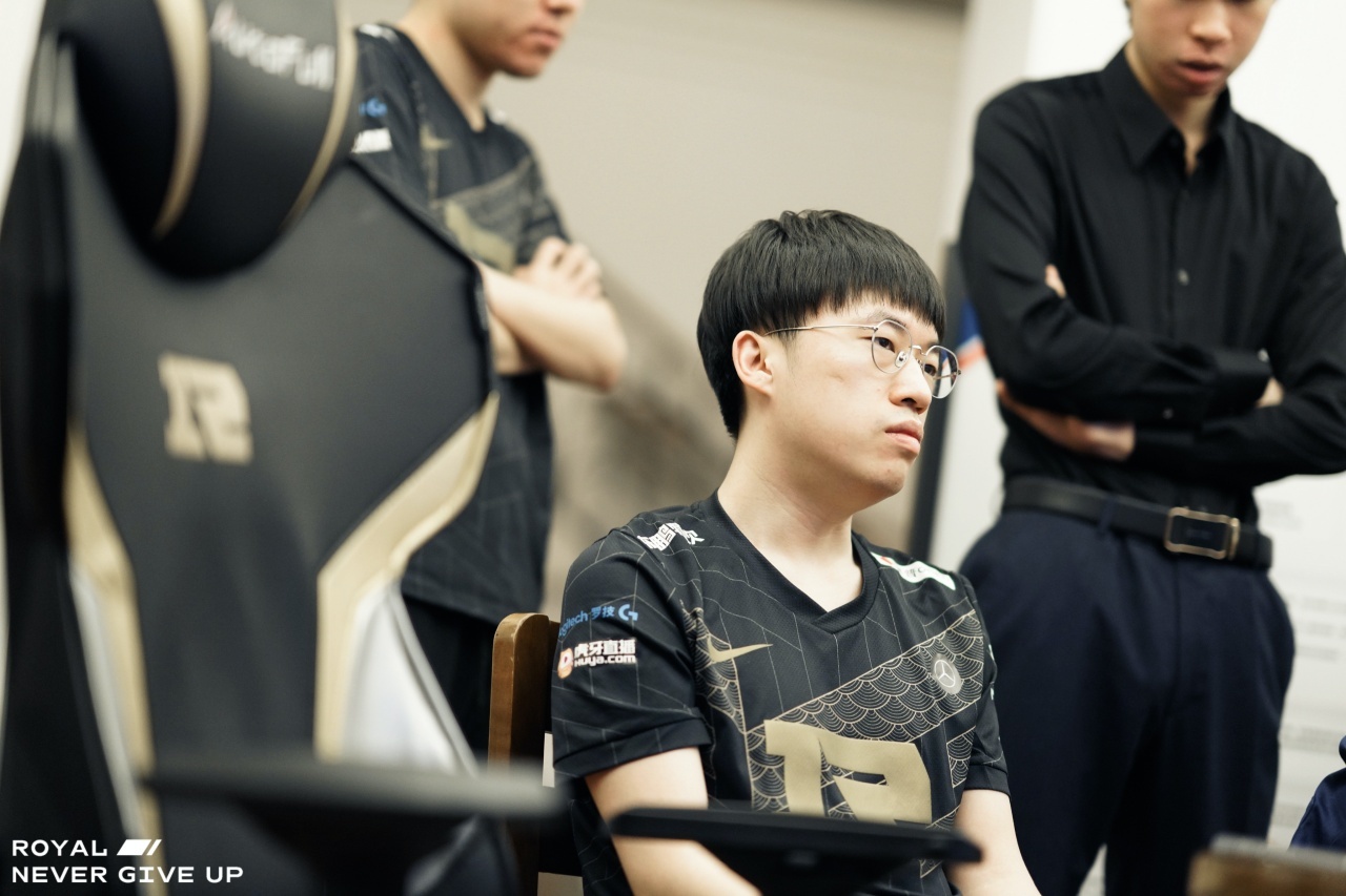 S12世界赛RNG前瞻：成为第二个SKT？还是重蹈去年FPX覆辙？