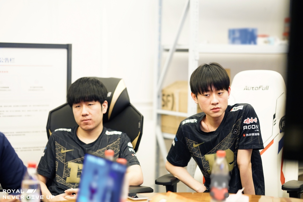 S12世界赛RNG前瞻：成为第二个SKT？还是重蹈去年FPX覆辙？