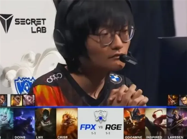 s12的小天经历二连败，表情变化让人鼻酸：重回s11小组赛状态了