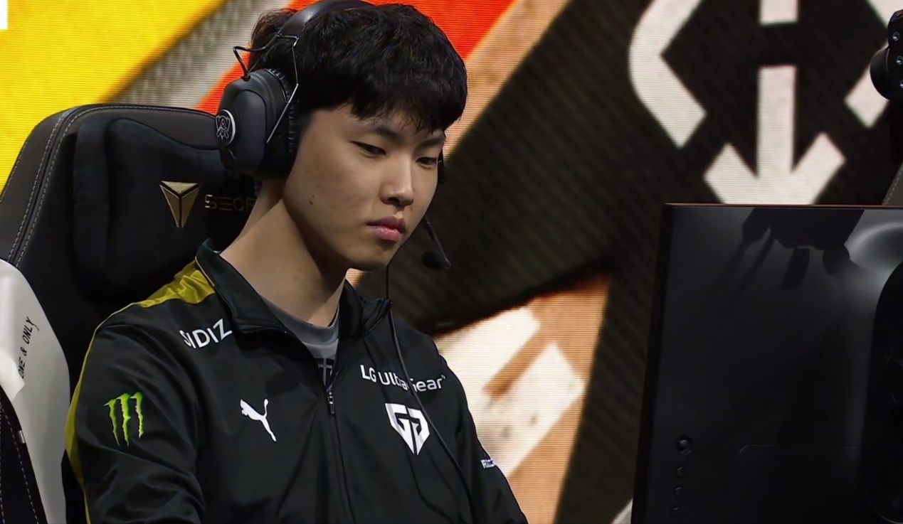 RNG中国选手登顶！S12数据公布：Chovy补刀第二，WEI数据离谱