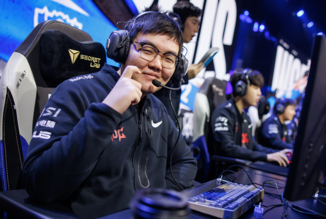 Hope登顶美服！JDG适应性很强！拥有最稳定的版本Carry点！