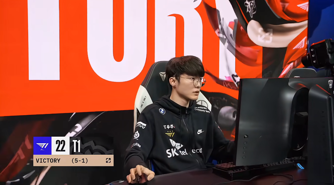 EDG输T1茂凯当场承认错误：阵容有问题，以后可能不会再选大树了