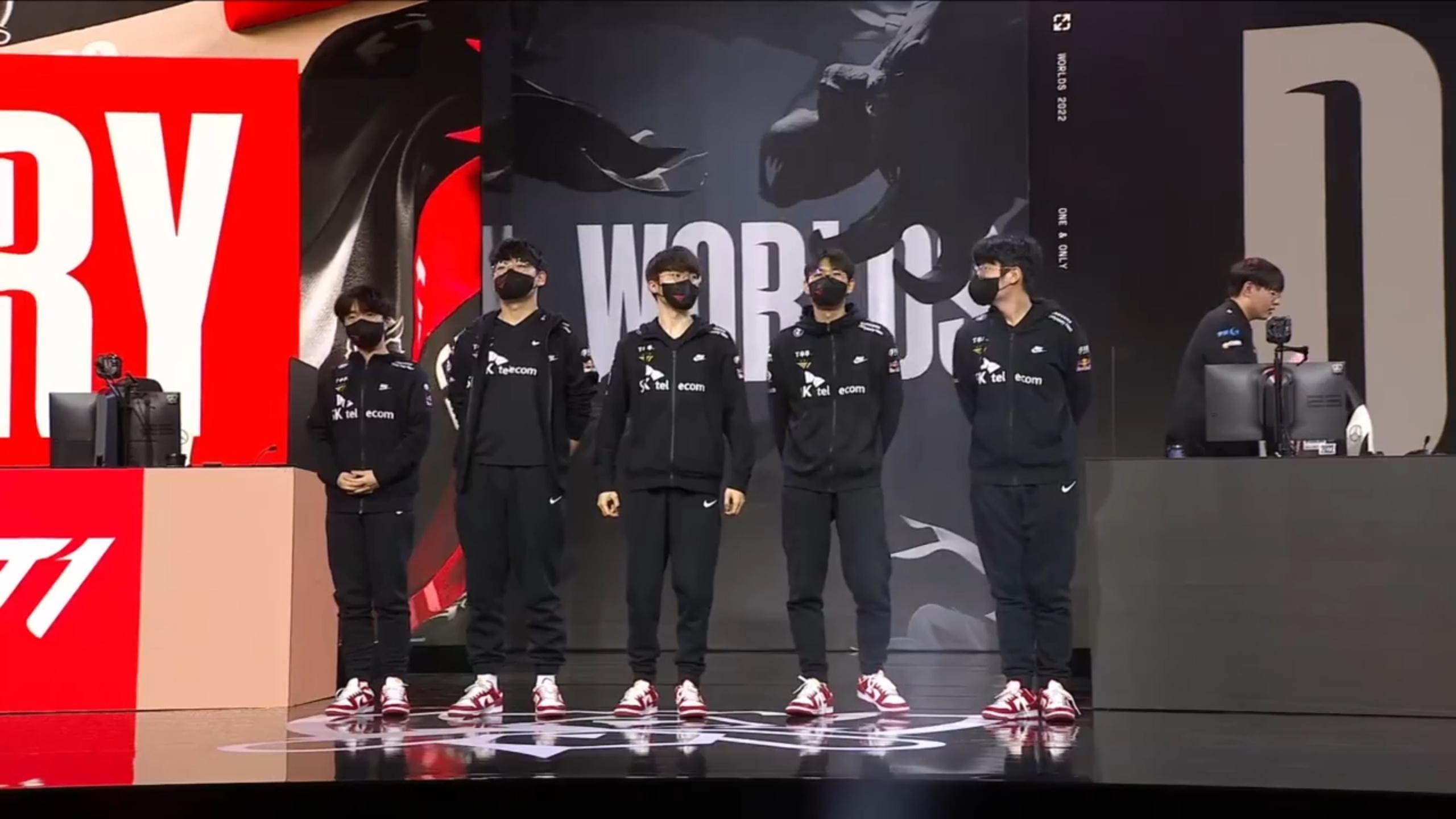 完美破解剑魔体系！T1 3-0横扫RNG晋级四强，最后一支全华班也迷失了