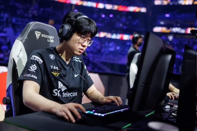 LPL梦回S5至暗时刻？S12总决赛LCK内战，Faker冲击四冠王！