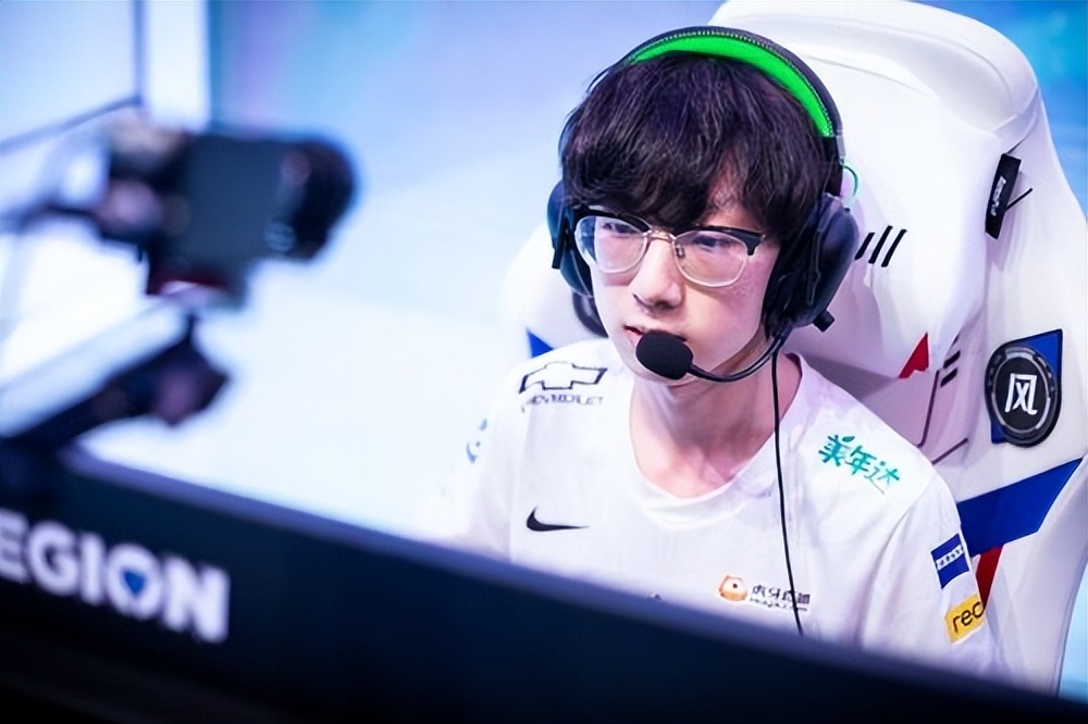 Rascal时隔6年重回LPL？Ning、Baolan训练赛暴打LGD，Sofm加盟BLG