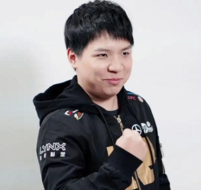 lck更新换代正在崛起姿态，AJ等给出意见，LPL需要改变