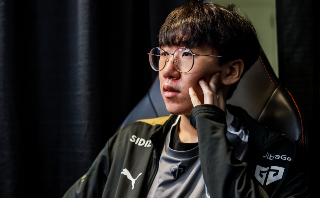 Ruler有望加盟LPL！Doinb直播爆料，GEN辅助或告别LCK