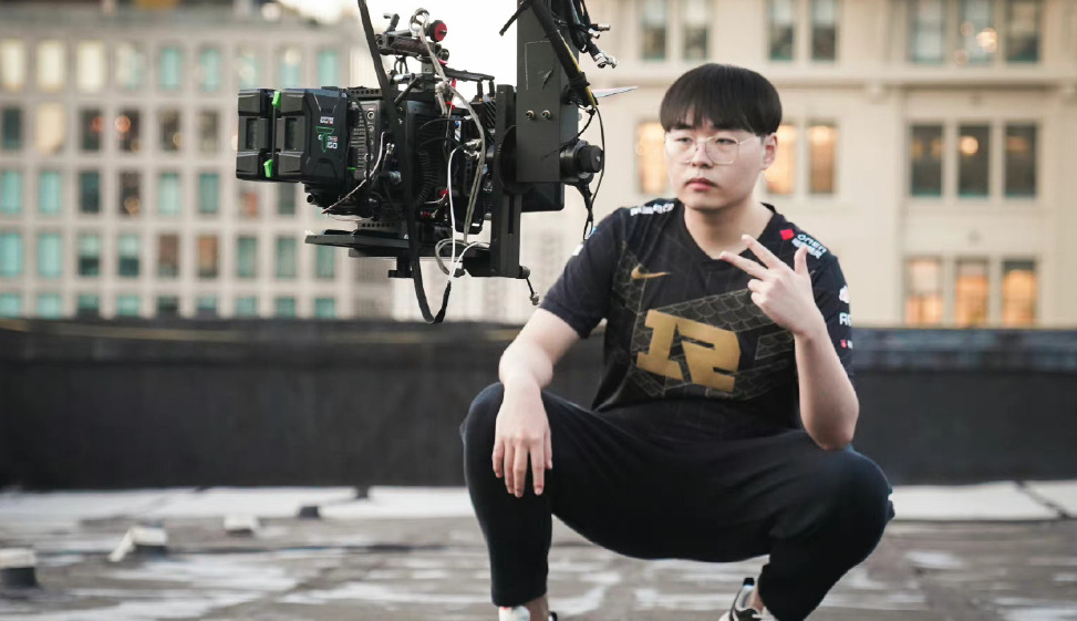 RNG转会期一个不留？JDG预计组建全华班