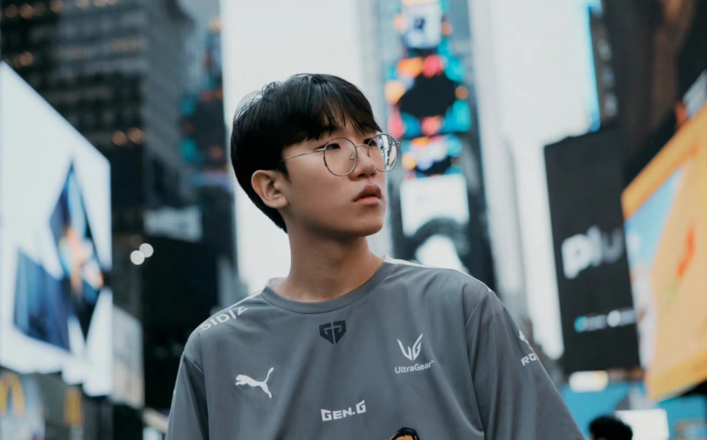 继GEN尺帝之后，DK宣布Nuguri断开连接，T1名宿去向存疑