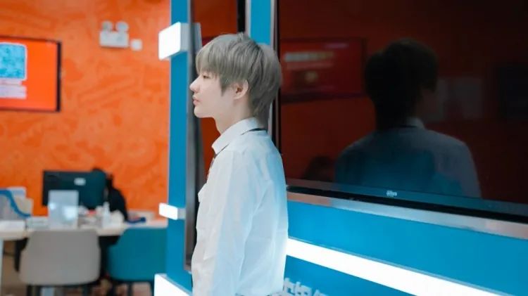 MLXG败诉：RNG法务yyds；韩网小道：Daney加入GEN Viper接触DK；涵艺爆料FPX冰岛秘闻