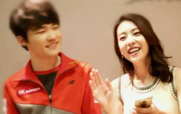 泪目！Faker“情敌”Marin复出，成世界顶流战队TL教练