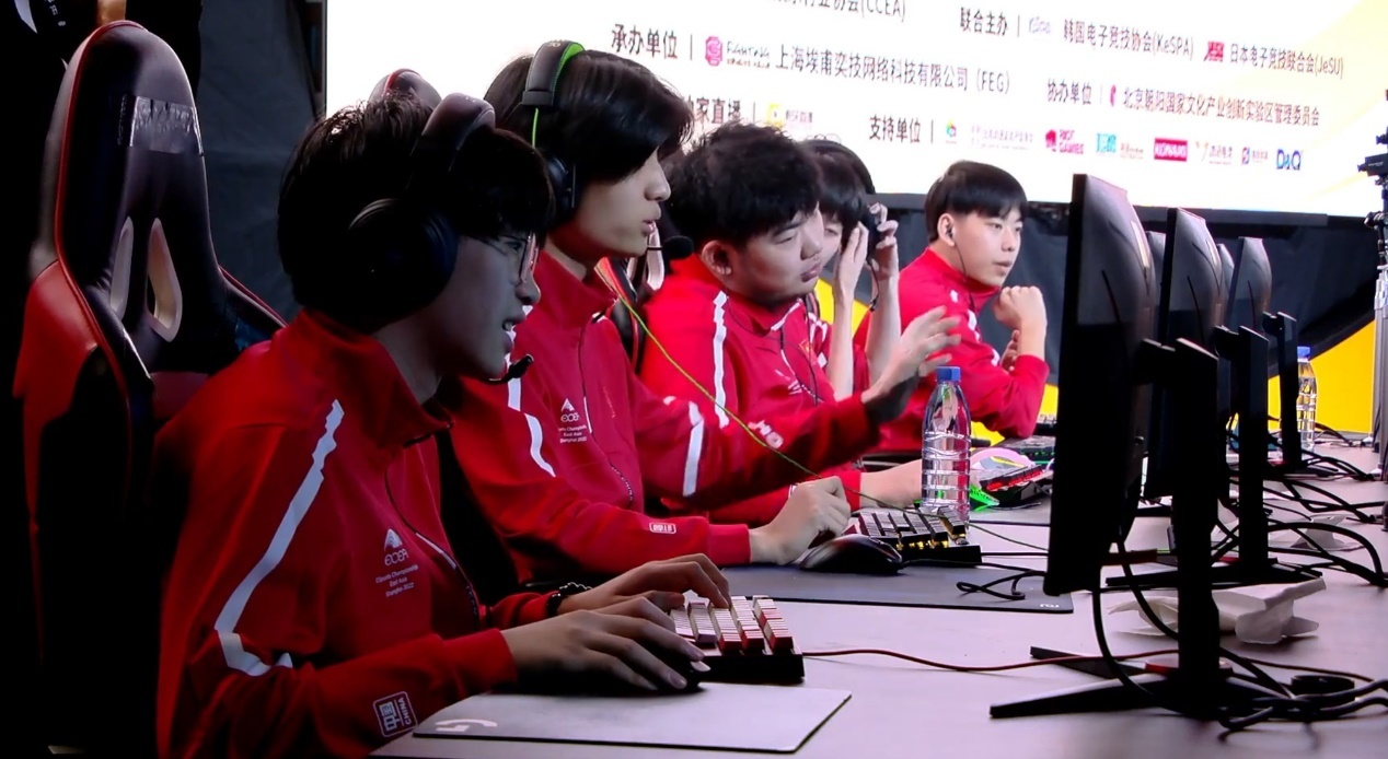 “LPL新人不行，是因为环境太差”，PDD直播透露：LDL现在工资很低