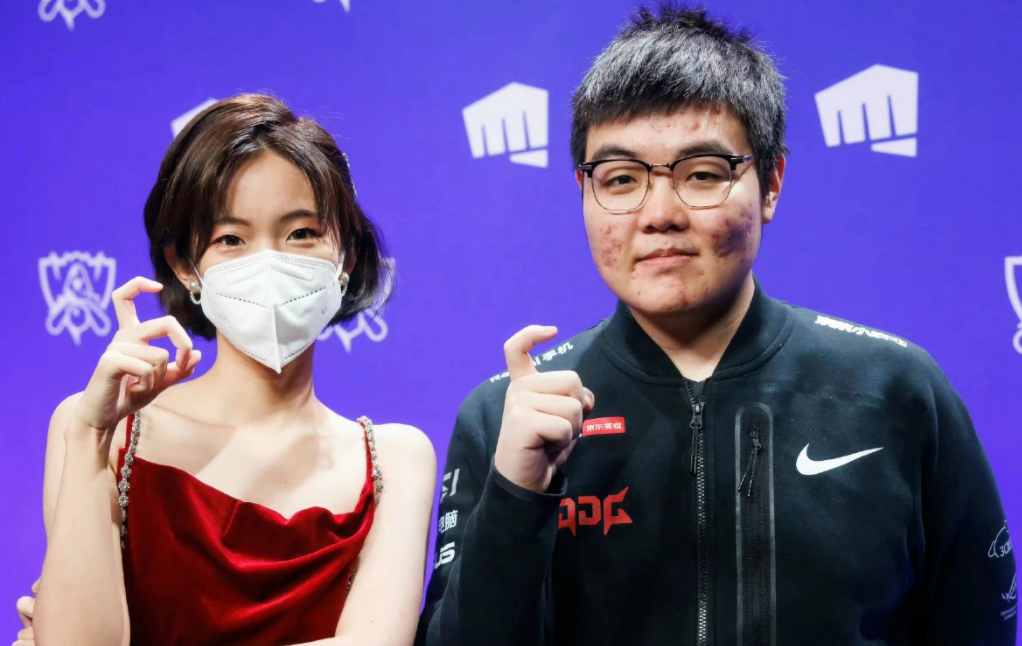 Doinb对决369！LBL焦点战倒计时，前EDG悍将遇难题