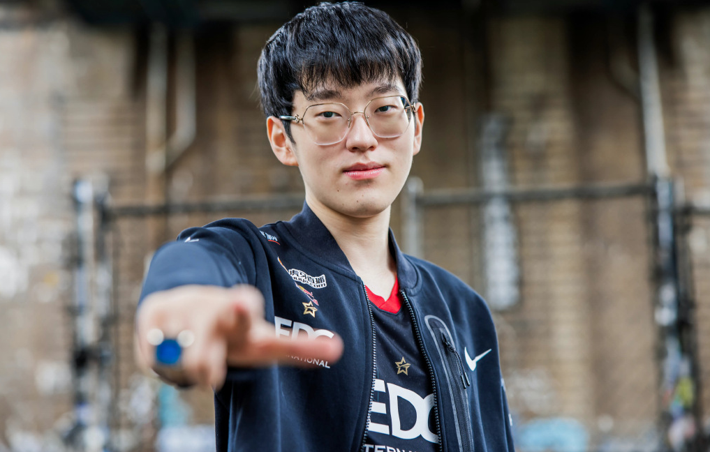 HLE官宣Viper进队！EDG发长文回应，细心铁粉发现猫腻