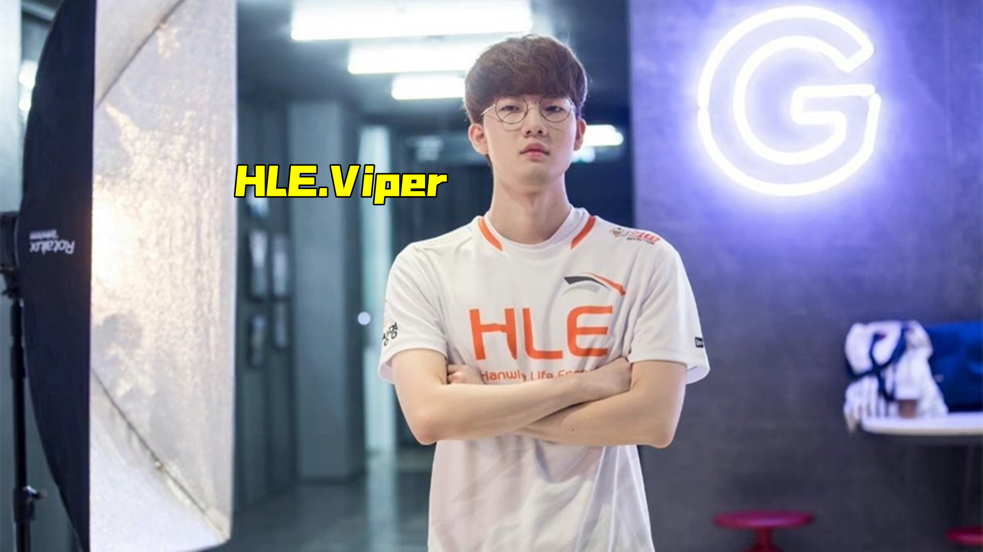 EDG夺冠阵容散伙，HLE官宣Viper回归，并关注了Scout