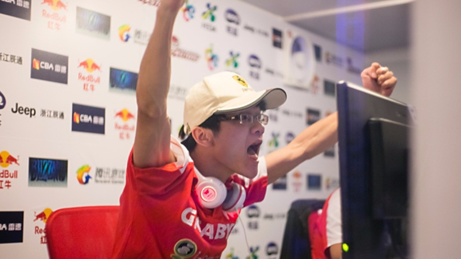 2022LPL名人堂名单公布，若风和Gogoing入选，管泽元赢麻了