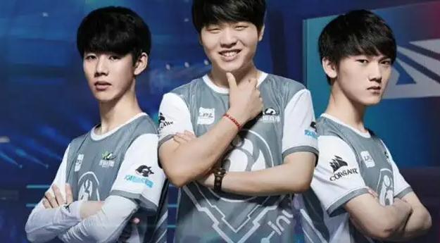 Rookie自爆离开V5，新队伍很强