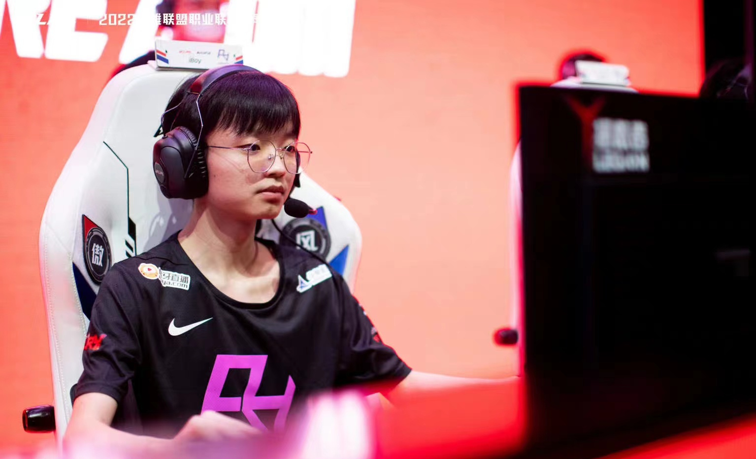 LPL天才AD离队，Rookie手术缺席全明星，Faker续约理由找到