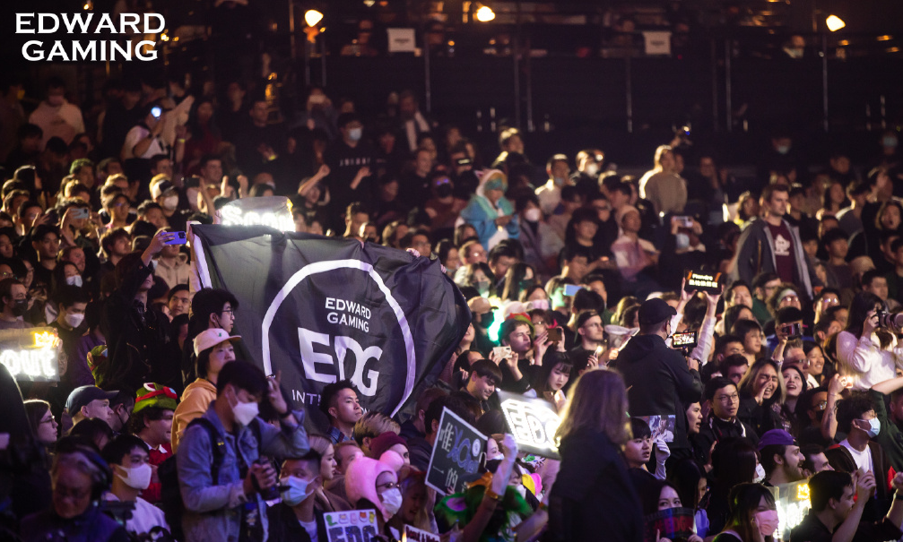 Gala加入EDG和Meiko组队，小学弟重回EDG组战舰！阿乐顶替圣枪哥