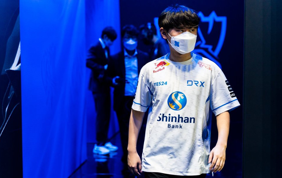 T1真正BOSS是Faker？风哥：S7的Uzi会玩霞