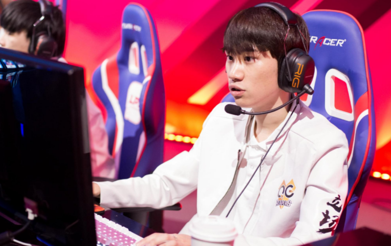 LOL：Doinb爆料Uzi确认复出，前QG双C同队，小虎和RNG续约