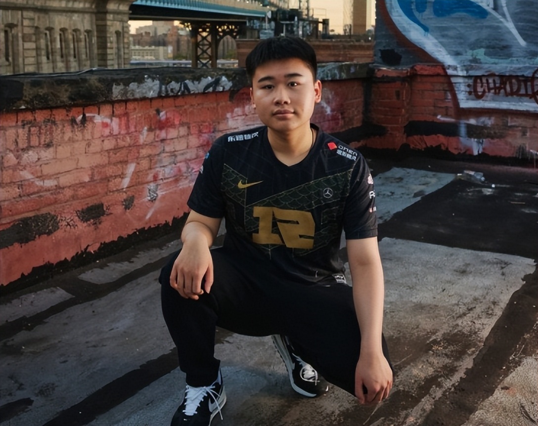 RNG被拆完，却留下最有前途的选手？Wei签下合同后网友直呼可惜！