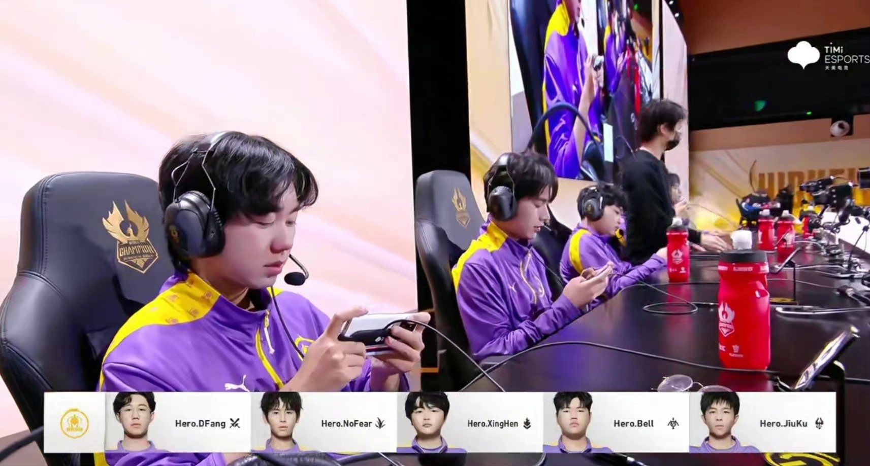 Hero、eStar世冠相遇，清融子阳热烈拥抱无畏久酷，感动！