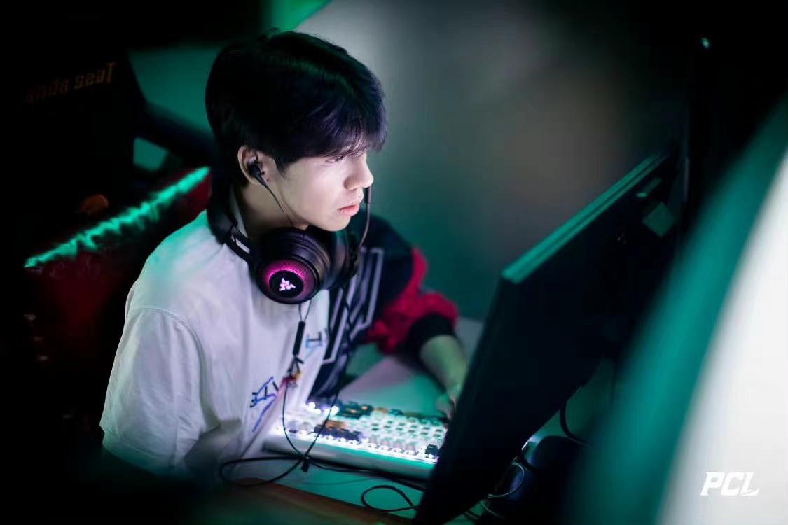 天才少年回归PCL，4AM小海确认不参加天命杯，想邀请永远投资队伍