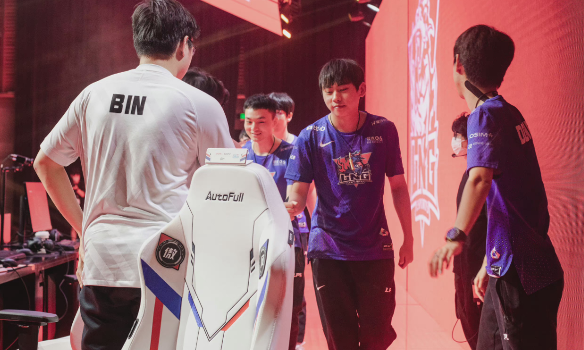 LPL又一支队伍阵容敲定？IG放走xun掌门任其加入BLG，中野很豪华
