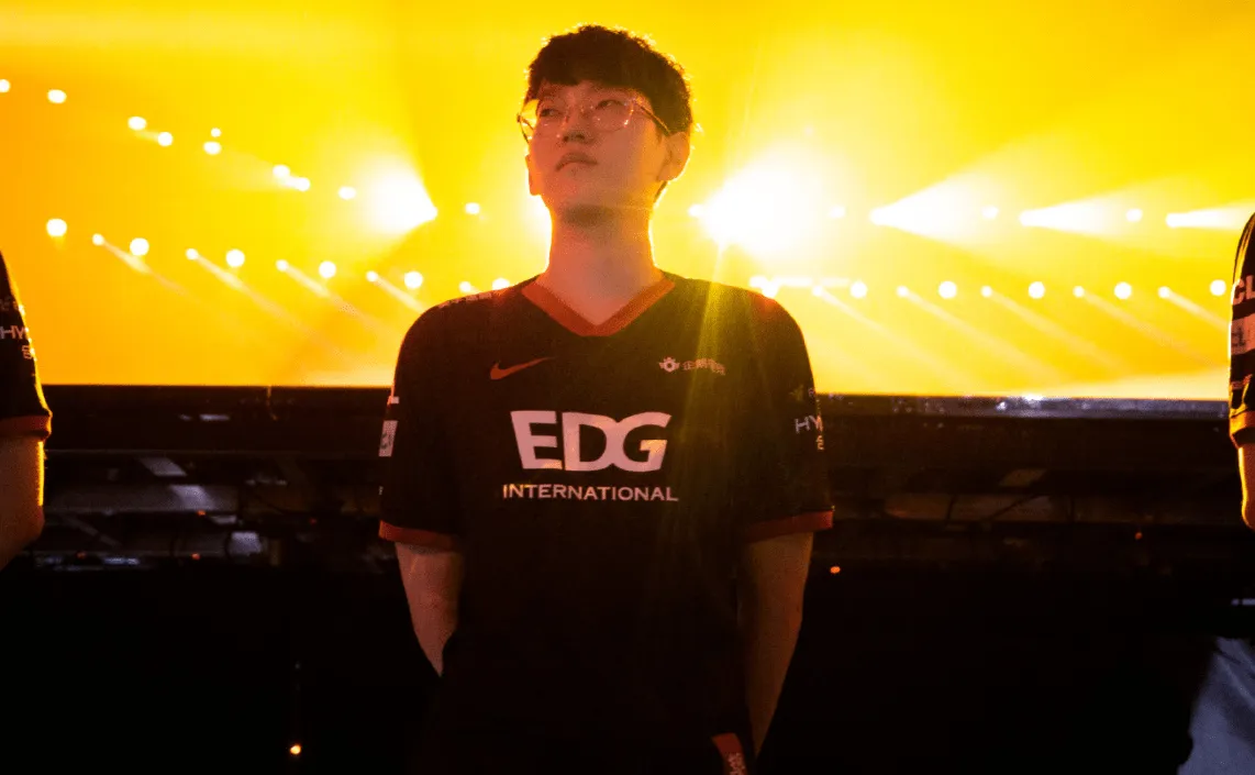 EDG真的放弃Scout了？竟然邀请果子哥来试训，老岳直播道出实情！